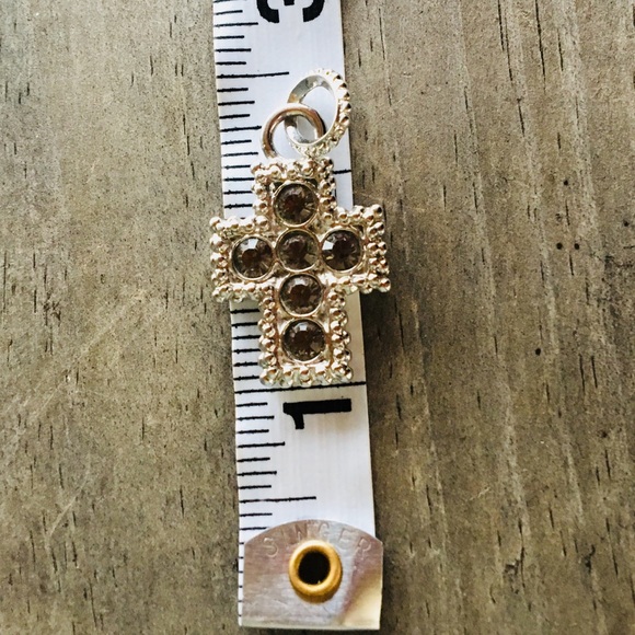 Premier Designs | Jewelry | Premier Designs Crystal Silver Cross ...